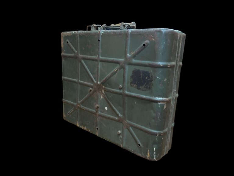 WW2 German Steel Grenade Carry Case – 661944.com