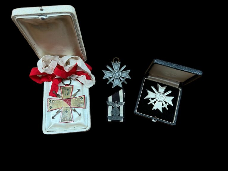 Named WW1 WW2 German Officer Grouping Iron Cross Insignia – 661944.com